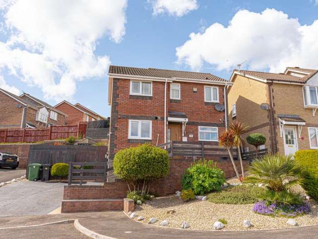 3 Bedroom Property