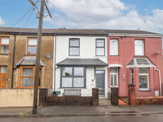 3 Bedroom Property