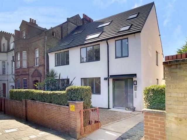 3 Bedroom Property