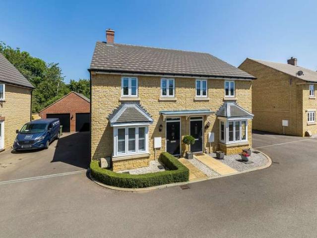 3 Bedroom Property