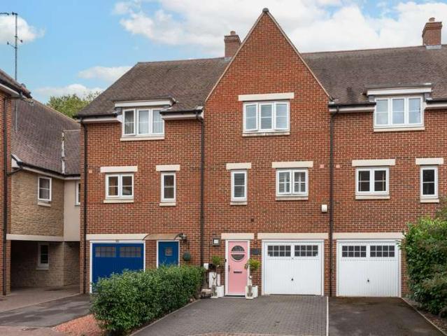 3 Bedroom Property