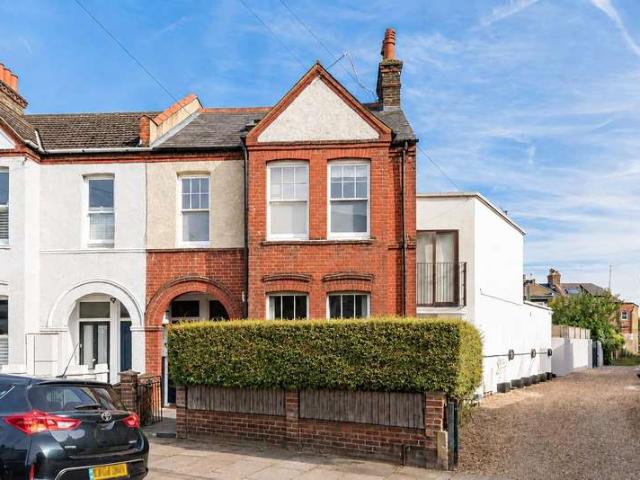 3 Bedroom Property