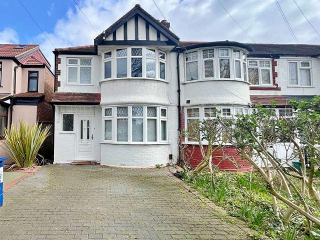 3 Bedroom Property
