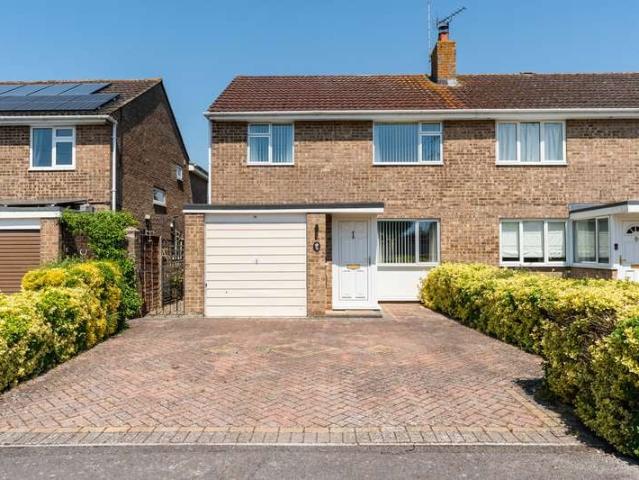 3 Bedroom Property