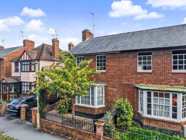 3 Bedroom Property