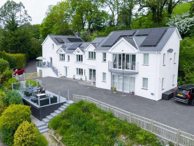 3 Bedroom Property