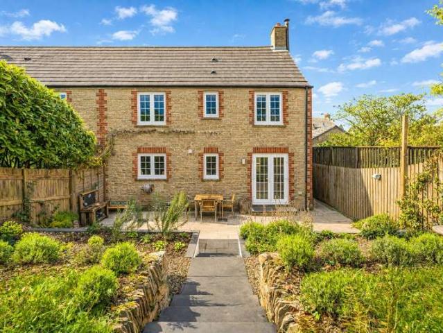 3 Bedroom Property