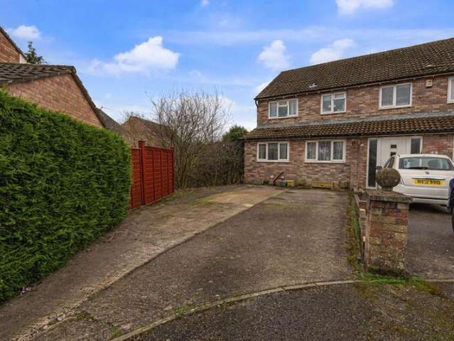 3 Bedroom Property
