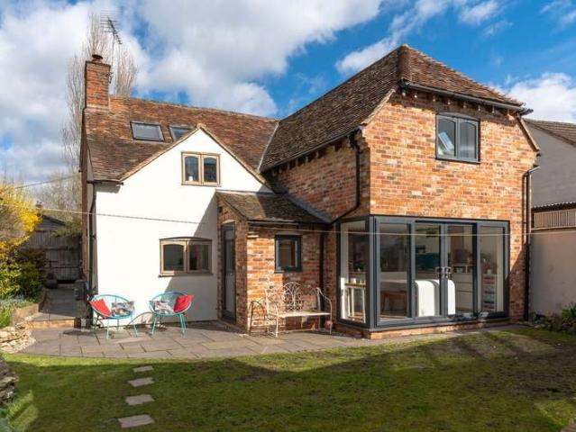 3 Bedroom Property
