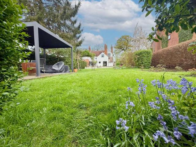 3 Bedroom Property