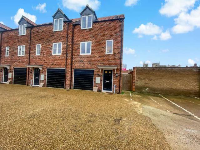 3 Bedroom Property