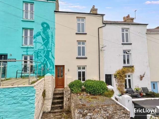 3 Bedroom Property