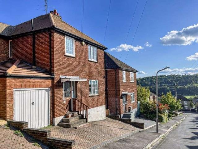 3 Bedroom Property