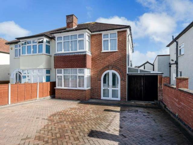 3 Bedroom Property