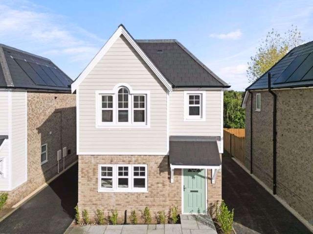 3 Bedroom Property