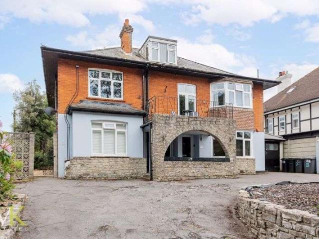 3 Bedroom Property