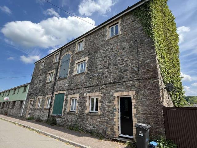 3 Bedroom Property