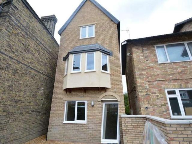 3 Bedroom Property