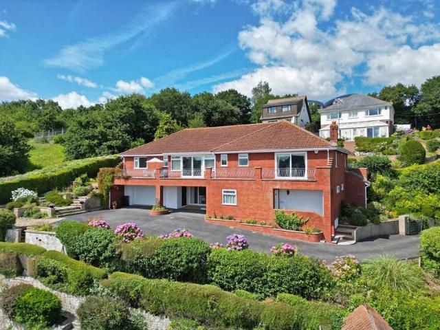 3 Bedroom Property