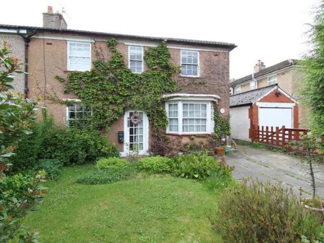 3 Bedroom Property