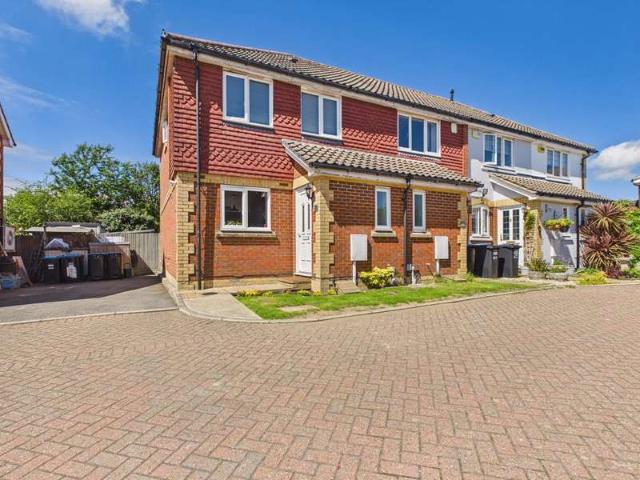 3 Bedroom Property