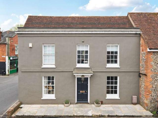 3 Bedroom Property