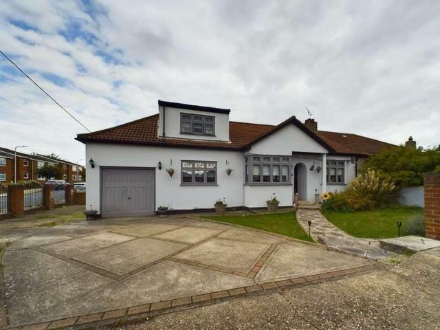 3 Bedroom Property