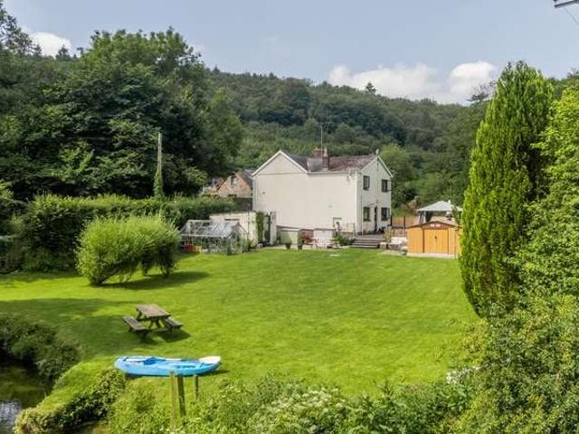 3 Bedroom Property