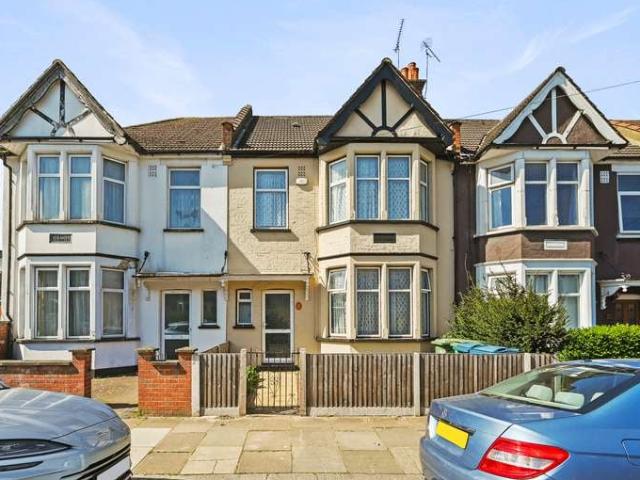 3 Bedroom Property