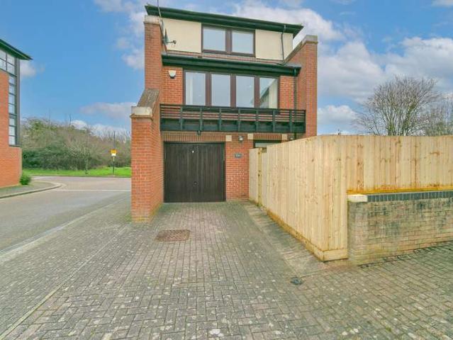 3 Bedroom Property