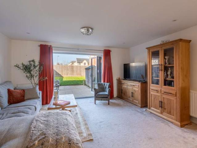 3 Bedroom Property