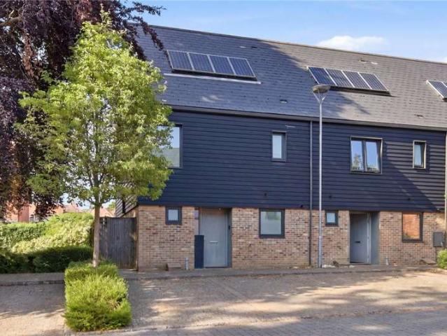 3 Bedroom Property