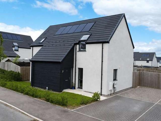 3 Bedroom Property