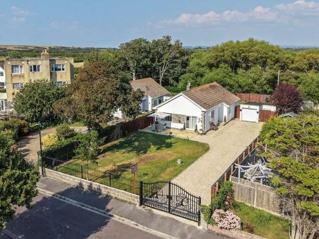 3 Bedroom Property