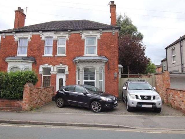 3 Bedroom Property