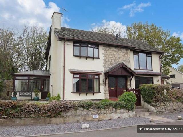3 Bedroom Property