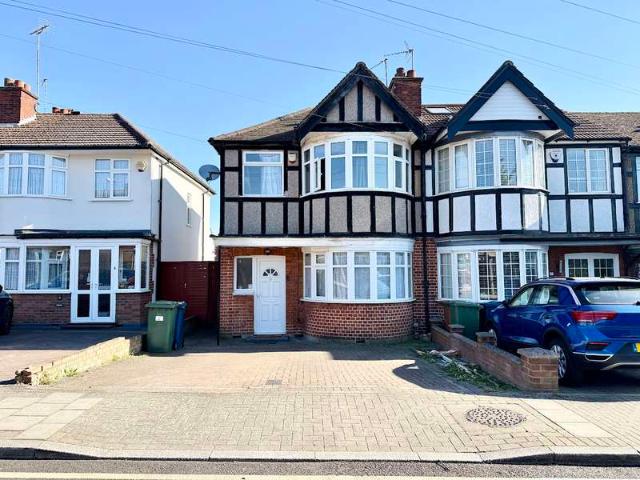 3 Bedroom Property