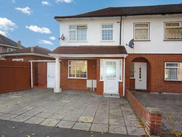3 Bedroom Property