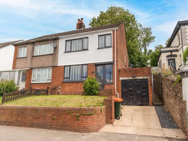 3 Bedroom Property