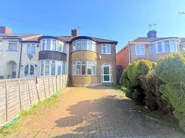 3 Bedroom Property