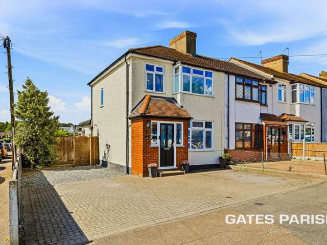 3 Bedroom Property