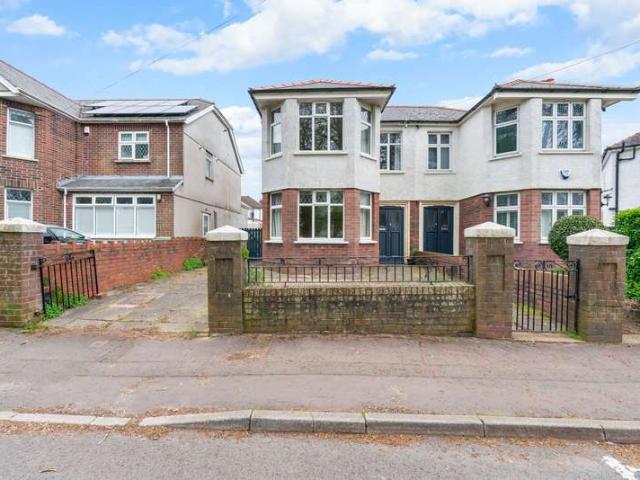 3 Bedroom Property