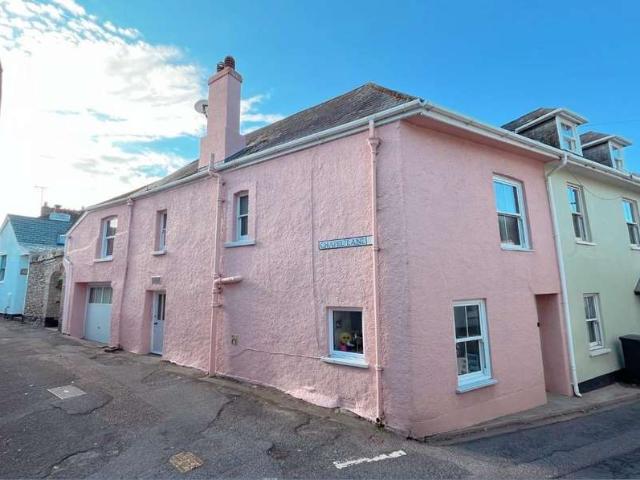 3 Bedroom Property