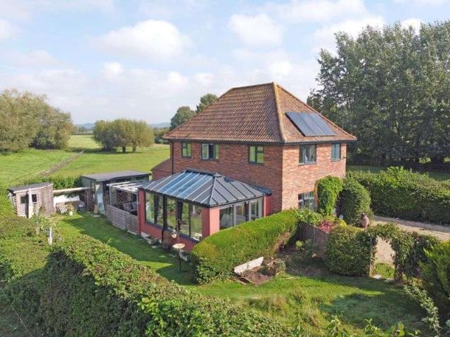 3 Bedroom Property