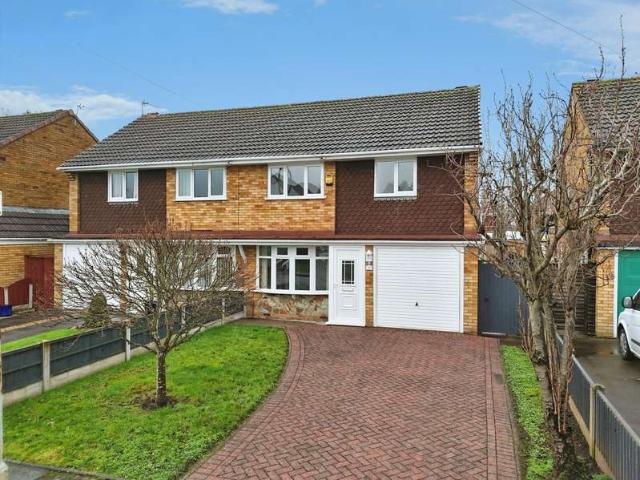 3 Bedroom Property