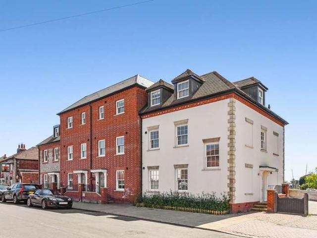 3 Bedroom Property