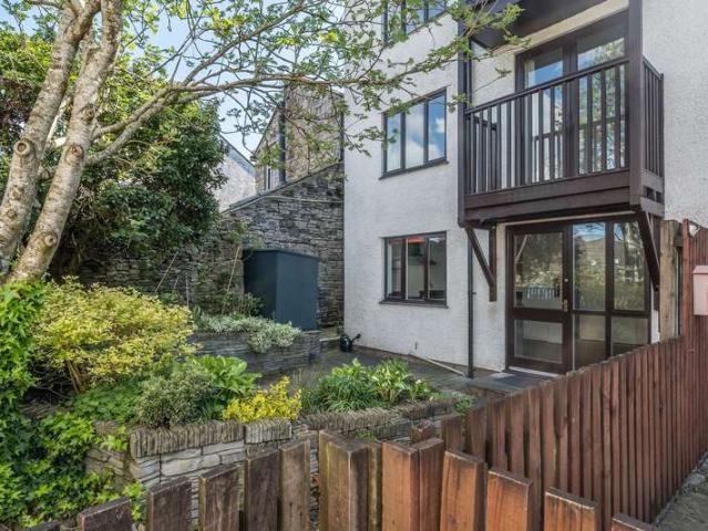 3 Bedroom Property