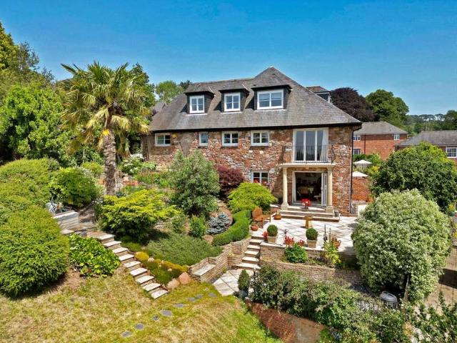 3 Bedroom Property
