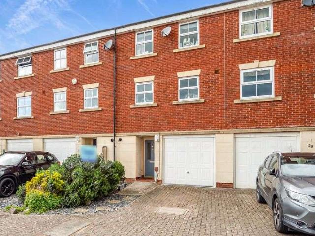 3 Bedroom Property
