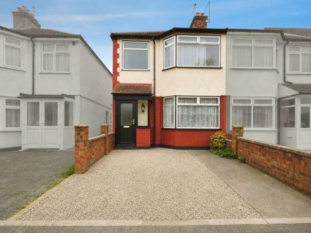 3 Bedroom Property